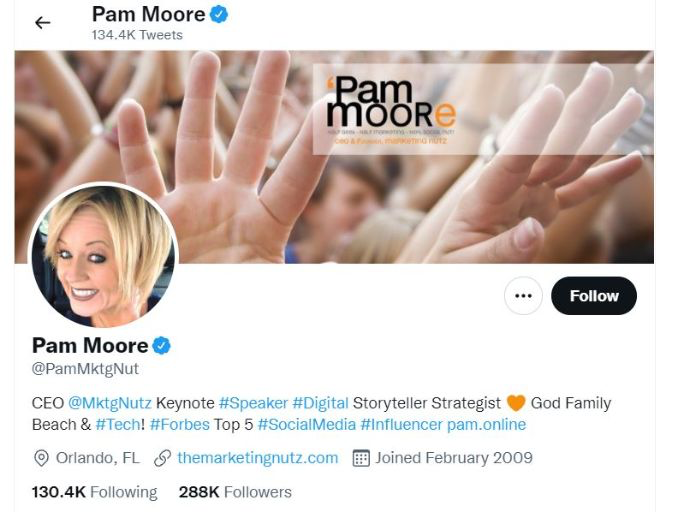 16 Creative Twitter Bio Examples | Simplified